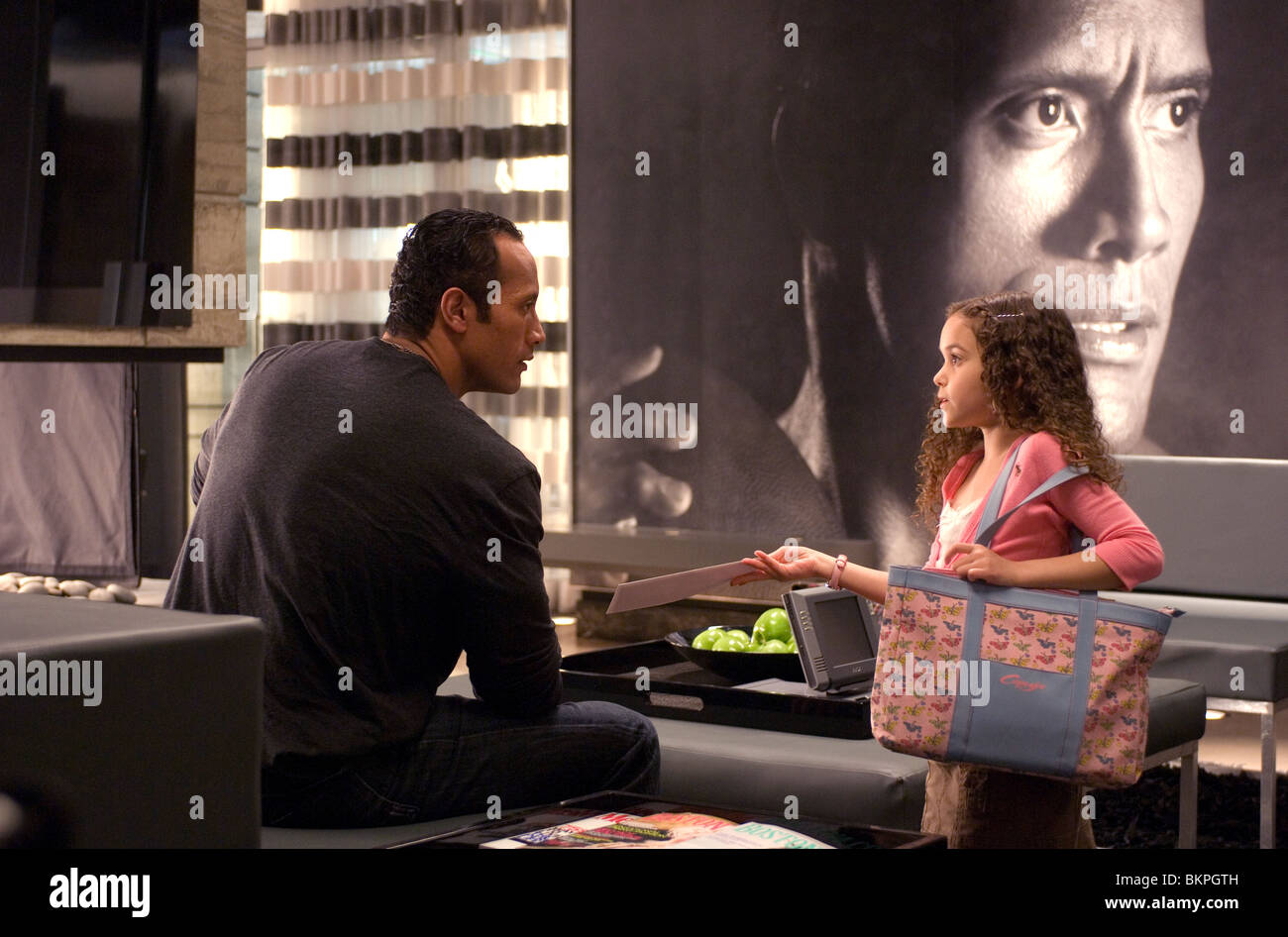 THE GAME PLAN (2007) MADISON PETTIS, DWAYNE JOHNSON ANDY FICKMAN (DIR ...