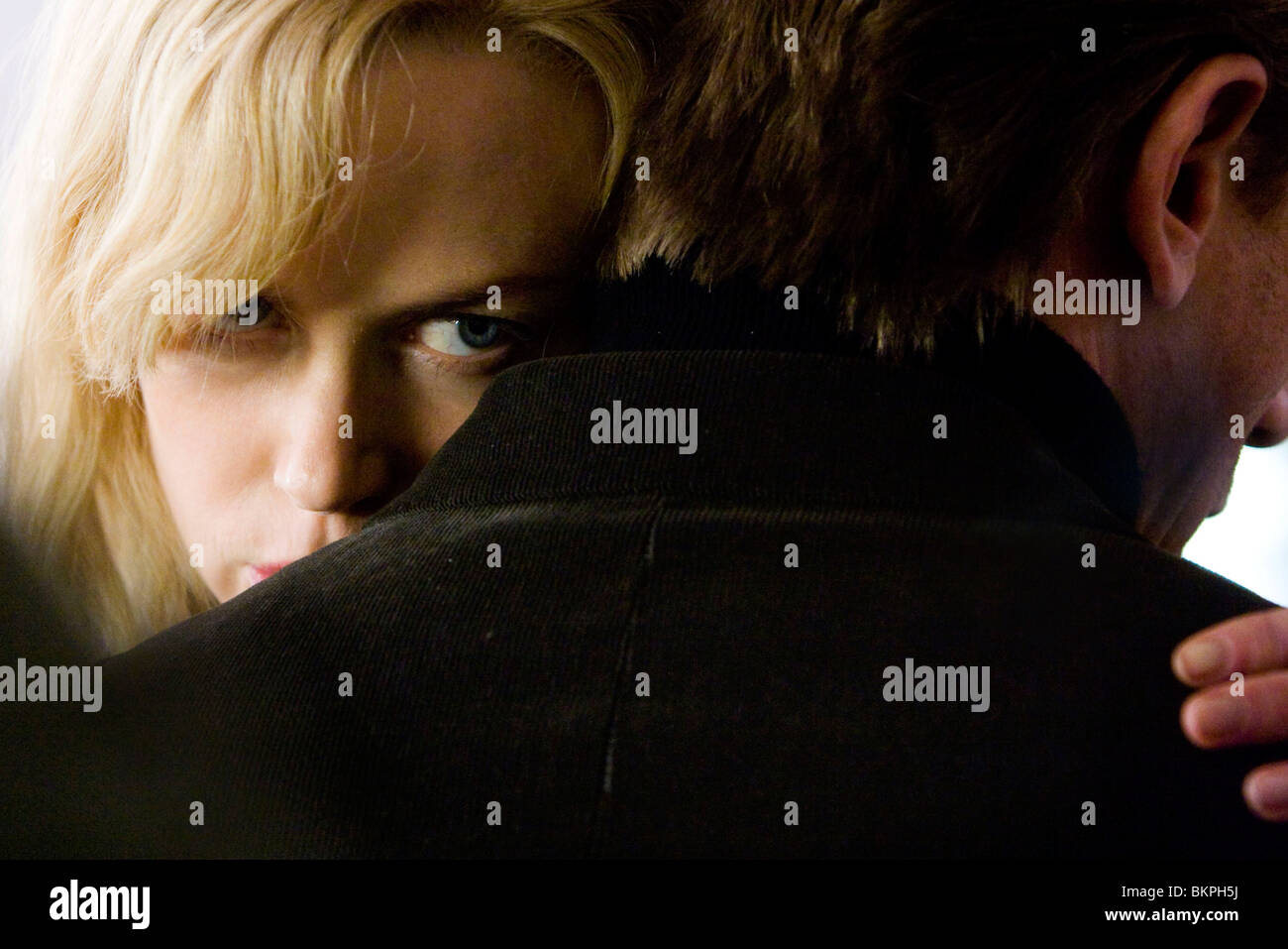 The invasion daniel craig hi-res stock photography and images - Alamy