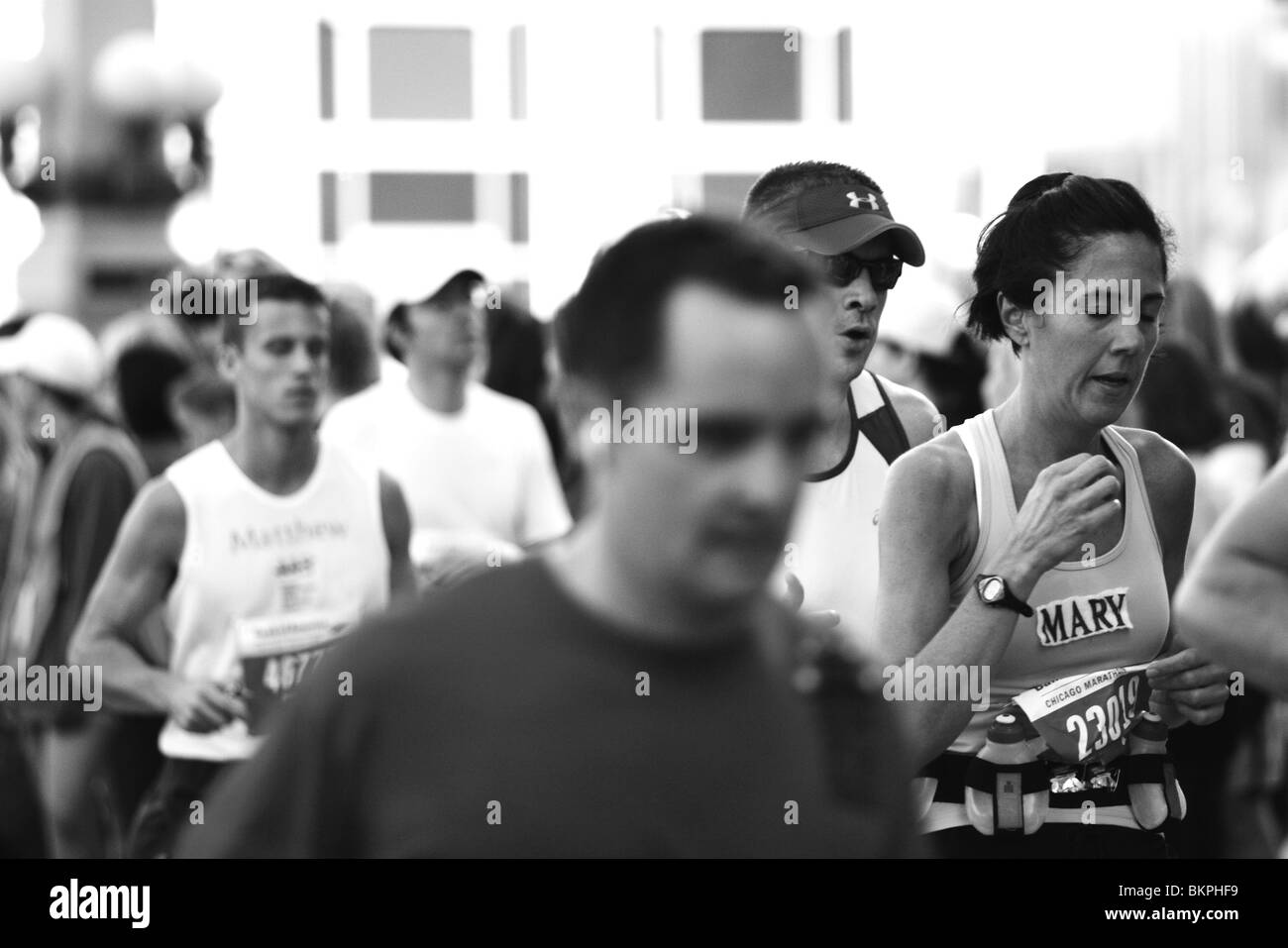 Masses of runners hi-res stock photography and images - Alamy
