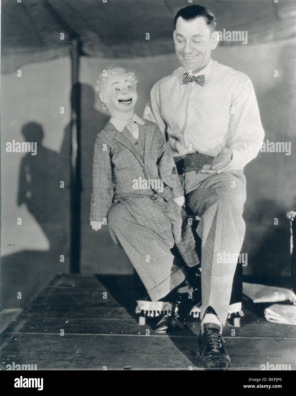 THE UNHOLY THREE (1925) LON CHANEY UHT 003P Stock Photo - Alamy
