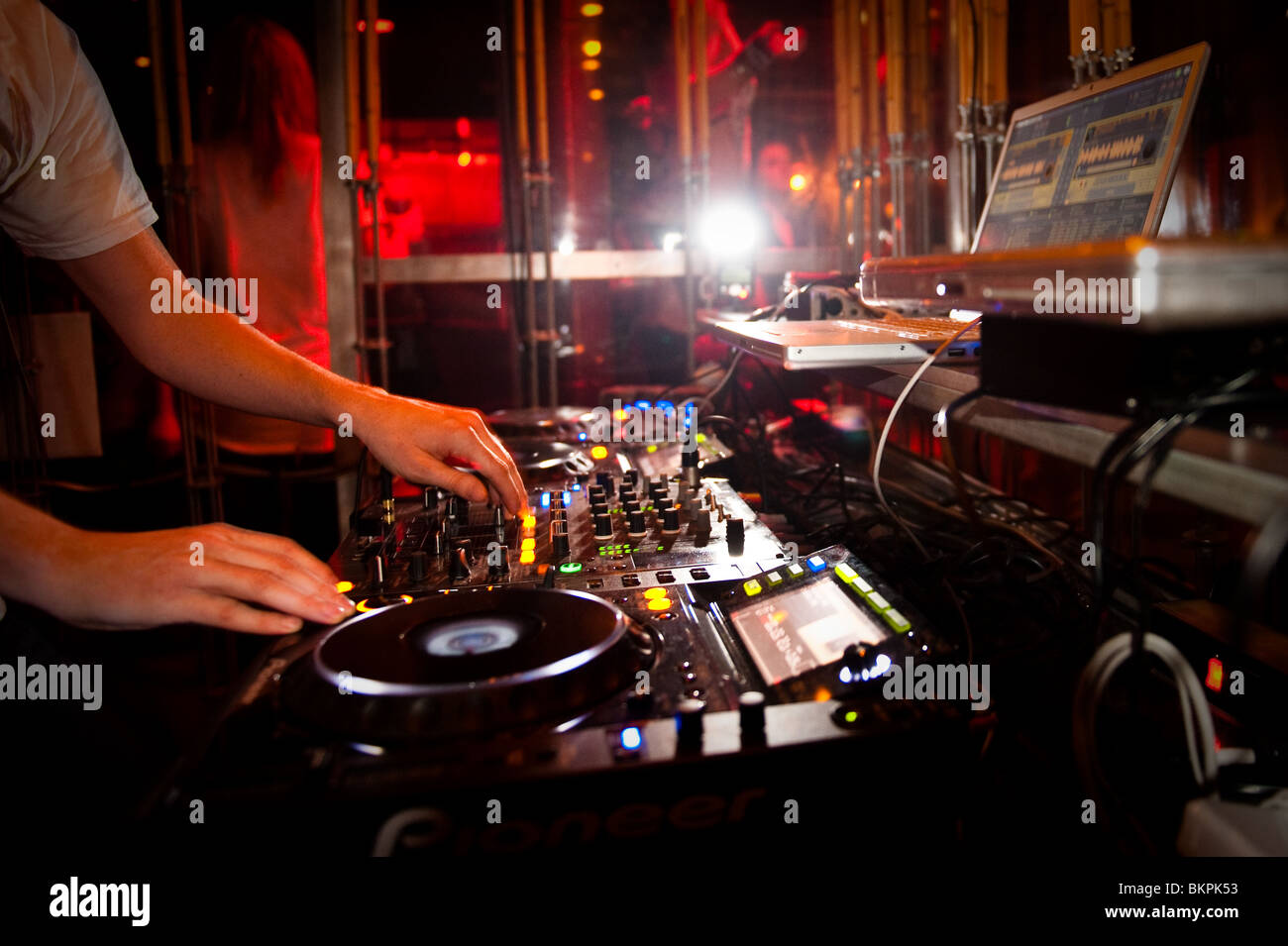 This is an image of a DJ spinning at a night club Stock Photo - Alamy