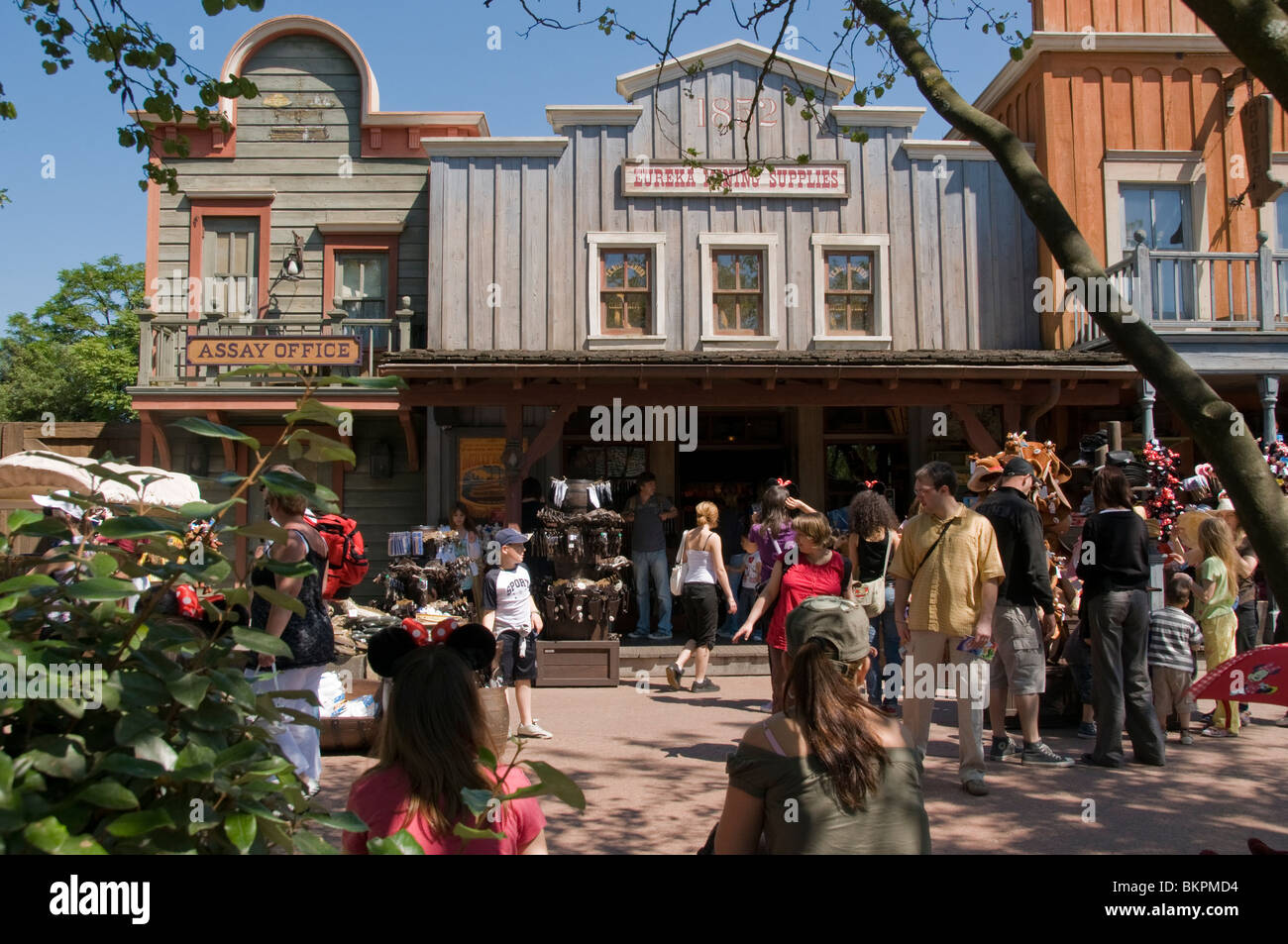 Chessy, France, Theme Parks, People Visiting Disneyland Paris, Old West ...
