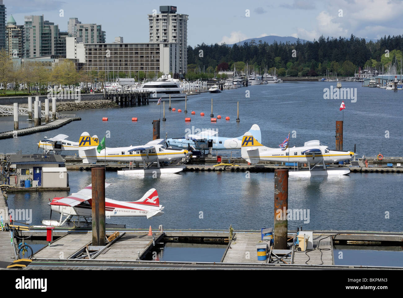 Vancouver float plane hi-res stock photography and images - Alamy