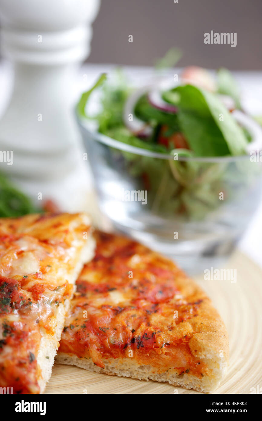 Deep Cheese and Tomato Pizza Stock Photo - Alamy