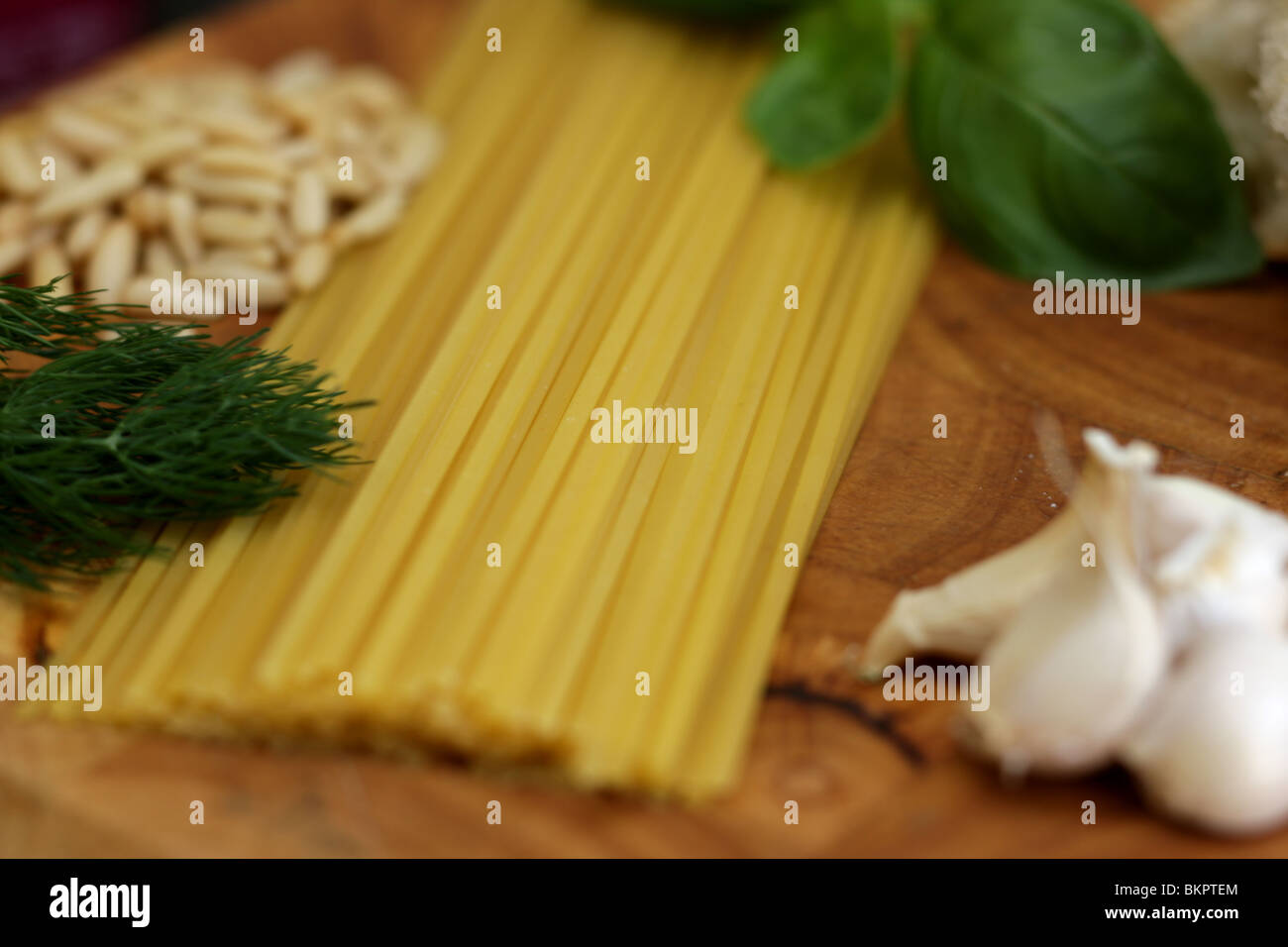 Dried Linguine Pasta Stock Photo - Alamy