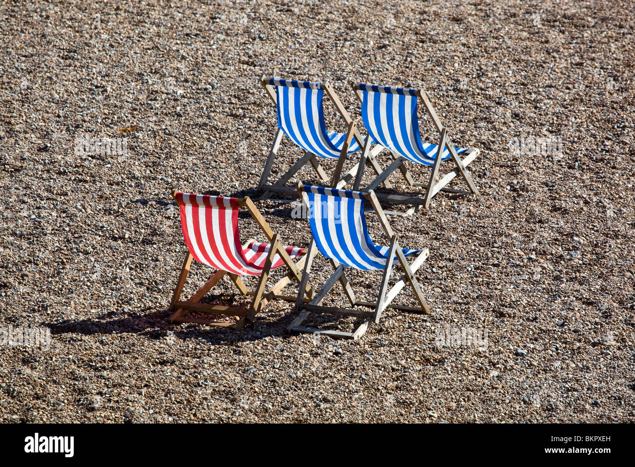 Canvas deckchairs hi-res stock photography and images - Alamy