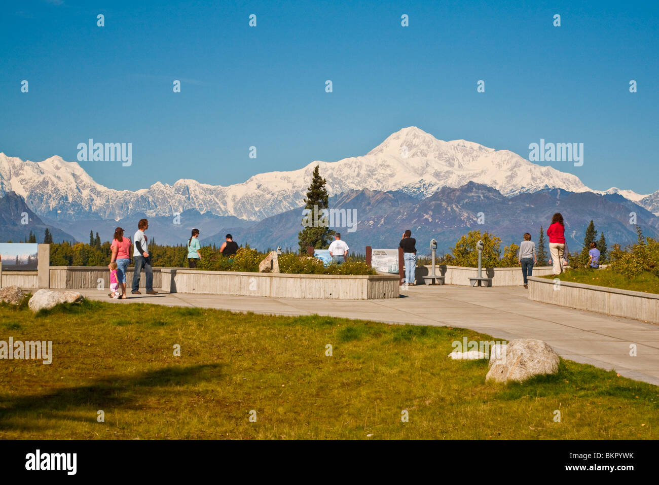 Denali south viewpoint hi-res stock photography and images - Alamy