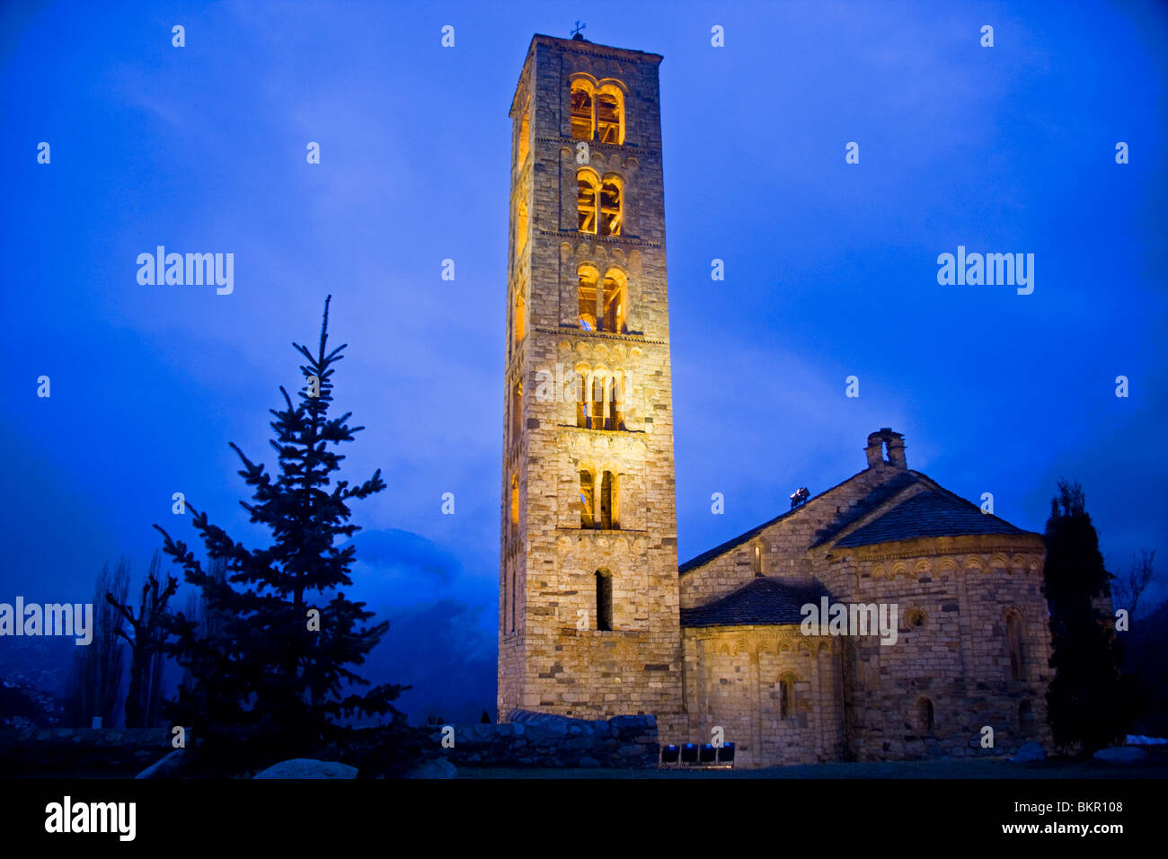 Romanesque church (s. XII) UNESCO, World Heritage Site, Pyrenees. Spain ...