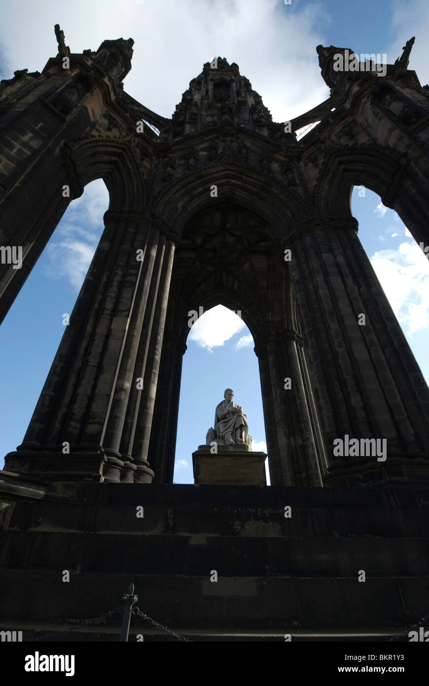 Wide-angled shot of the Scott Monument in the centre of Edinburgh ...