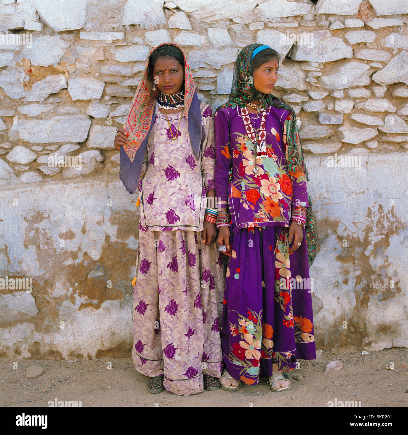 Two young girls in Pushkar, Ajmer district, Rajasthan, India Stock ...