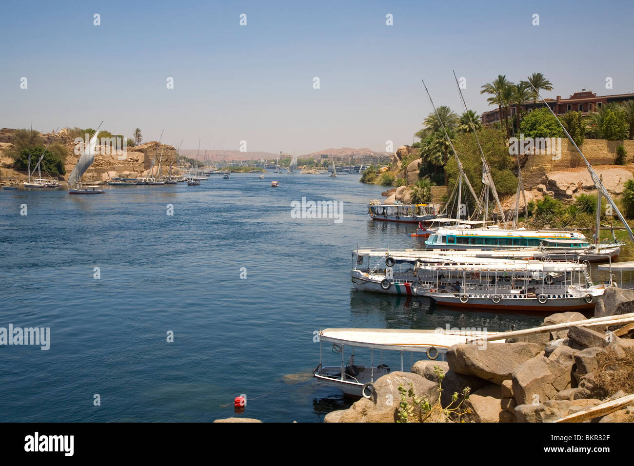 Egypt, Aswan. Looking down the Nile river towards Aswan Stock Photo - Alamy