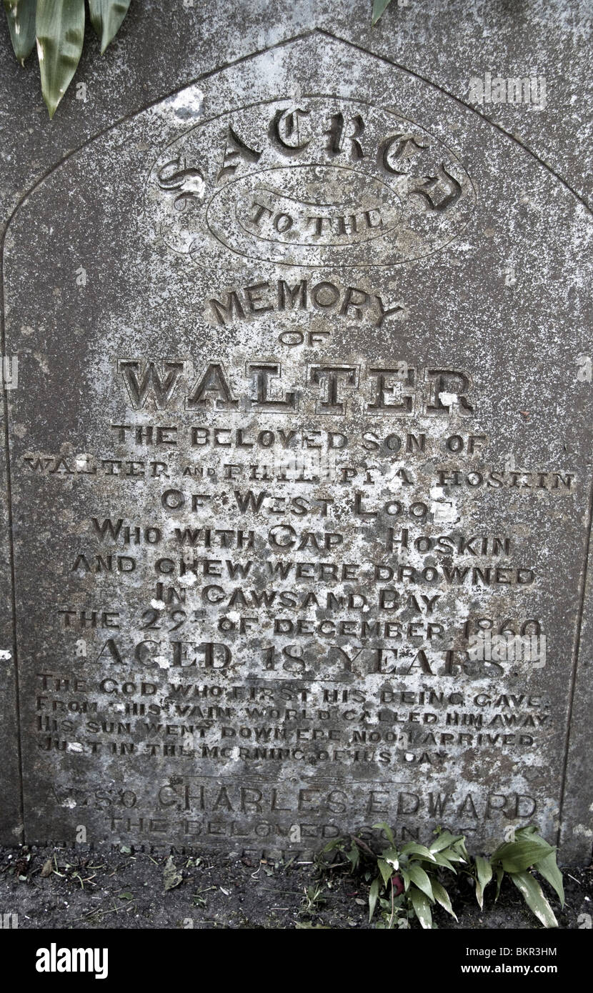 Gravestone headstone inscription hi-res stock photography and images ...