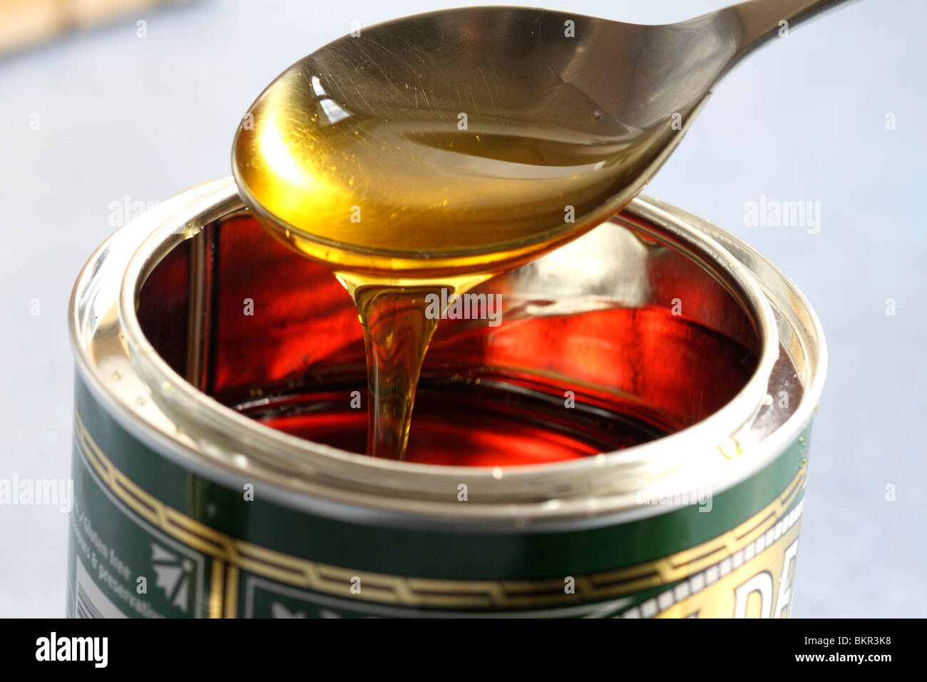 Golden syrup hi-res stock photography and images - Alamy