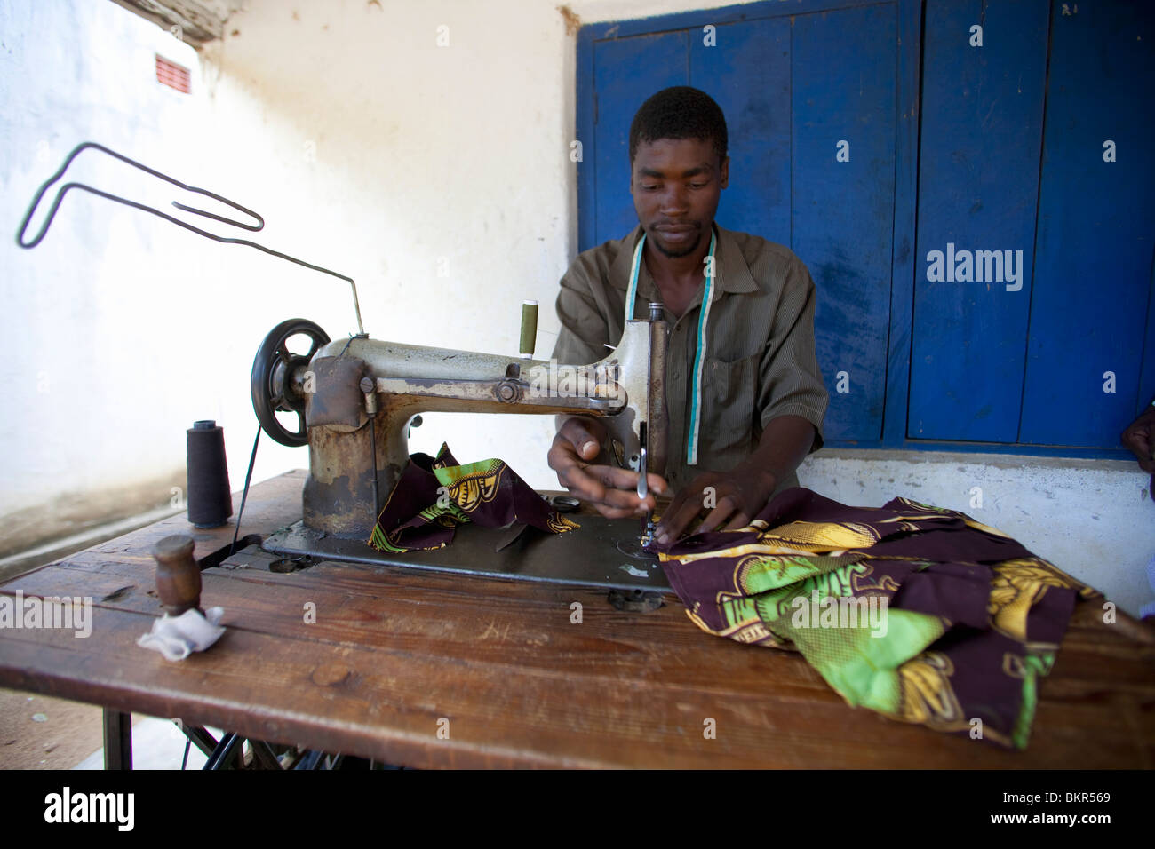 Malawian men hi-res stock photography and images - Alamy