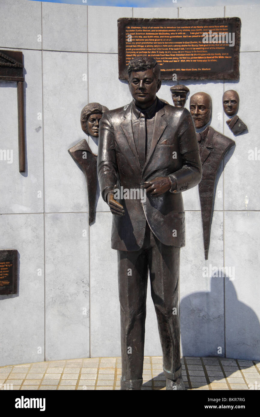 The John F Kennedy bronze statue and JFK Memorial on New Ross quayside ...