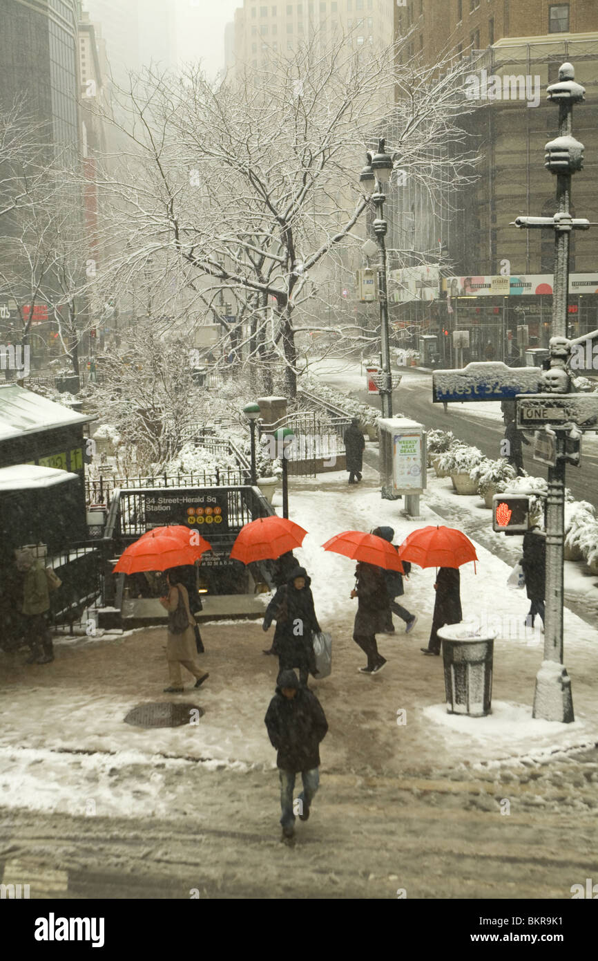 Sleet hi-res stock photography and images - Alamy