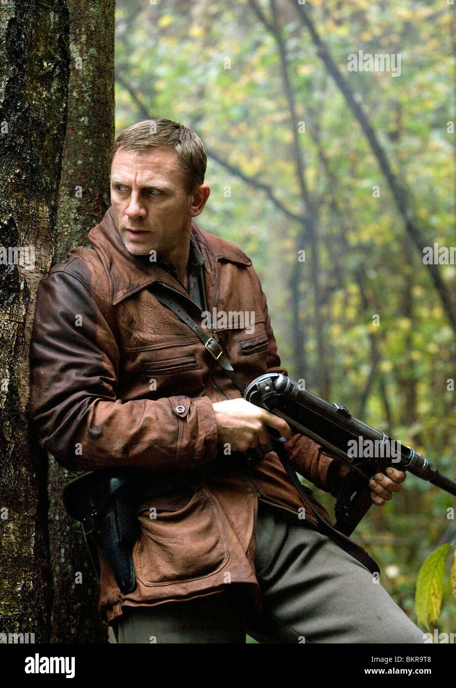 Edward craig hi-res stock photography and images - Alamy