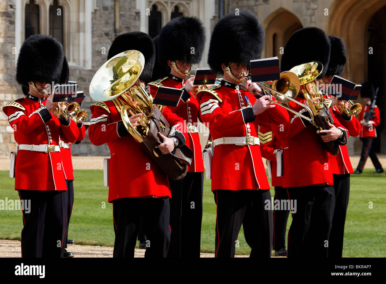 Welsh guards band hi-res stock photography and images - Alamy