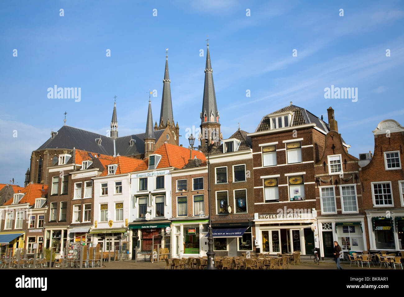 Historic buildings from the market square, Delft, Netherlands Stock ...
