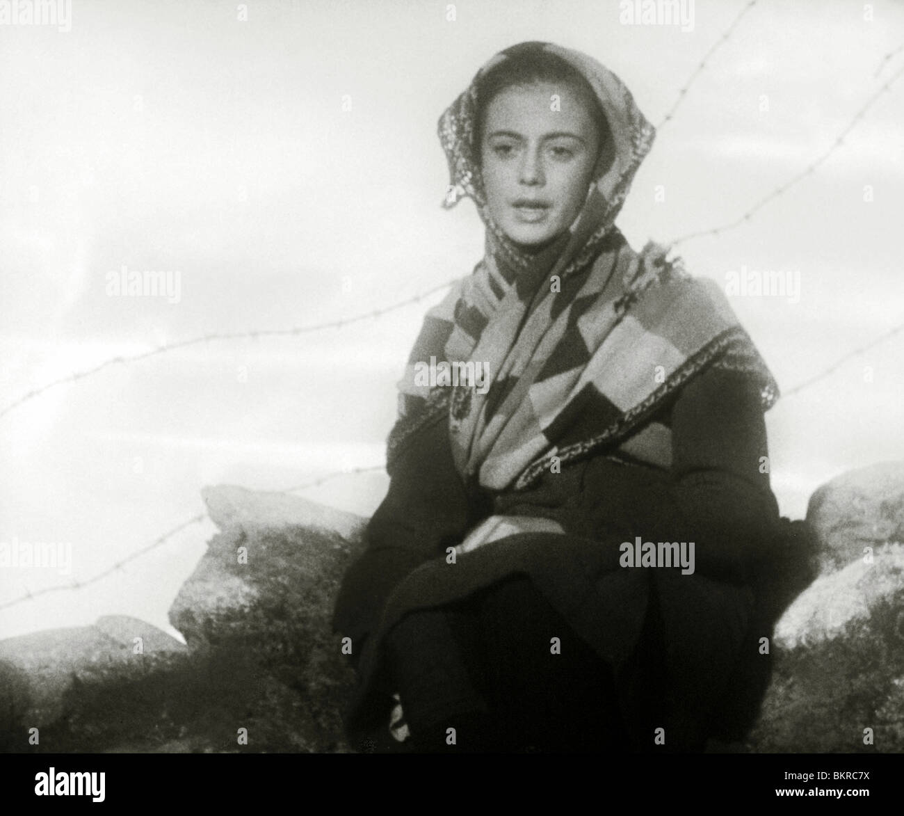 II CIELO E ROSSO (1950) THE SKY IS RED (ALT) MARINA BERTI CLAUDIO GORA ...