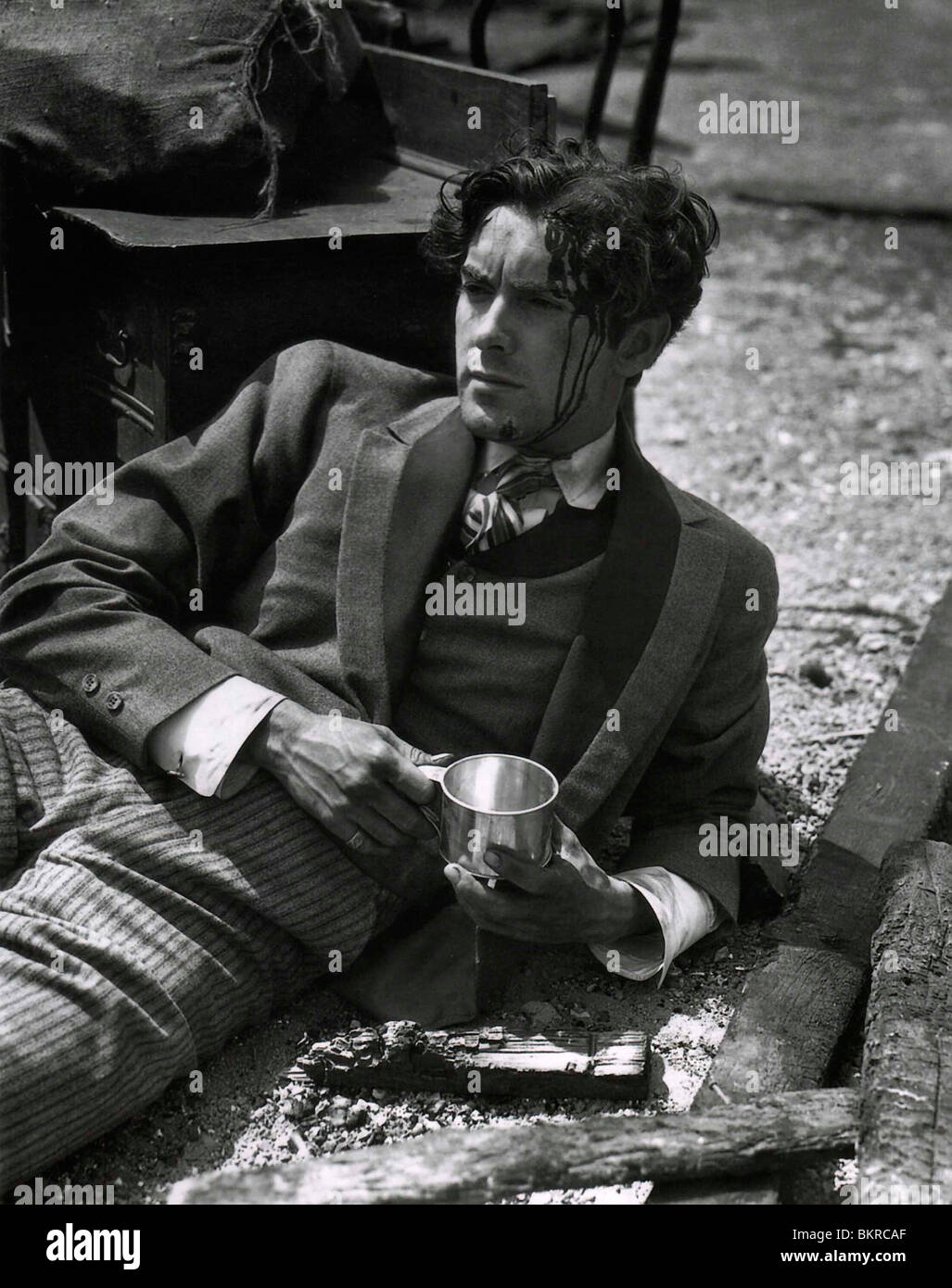 IN OLD CHICAGO (1937) TYRONE POWER HENRY KING (DIR) 001 Stock Photo - Alamy