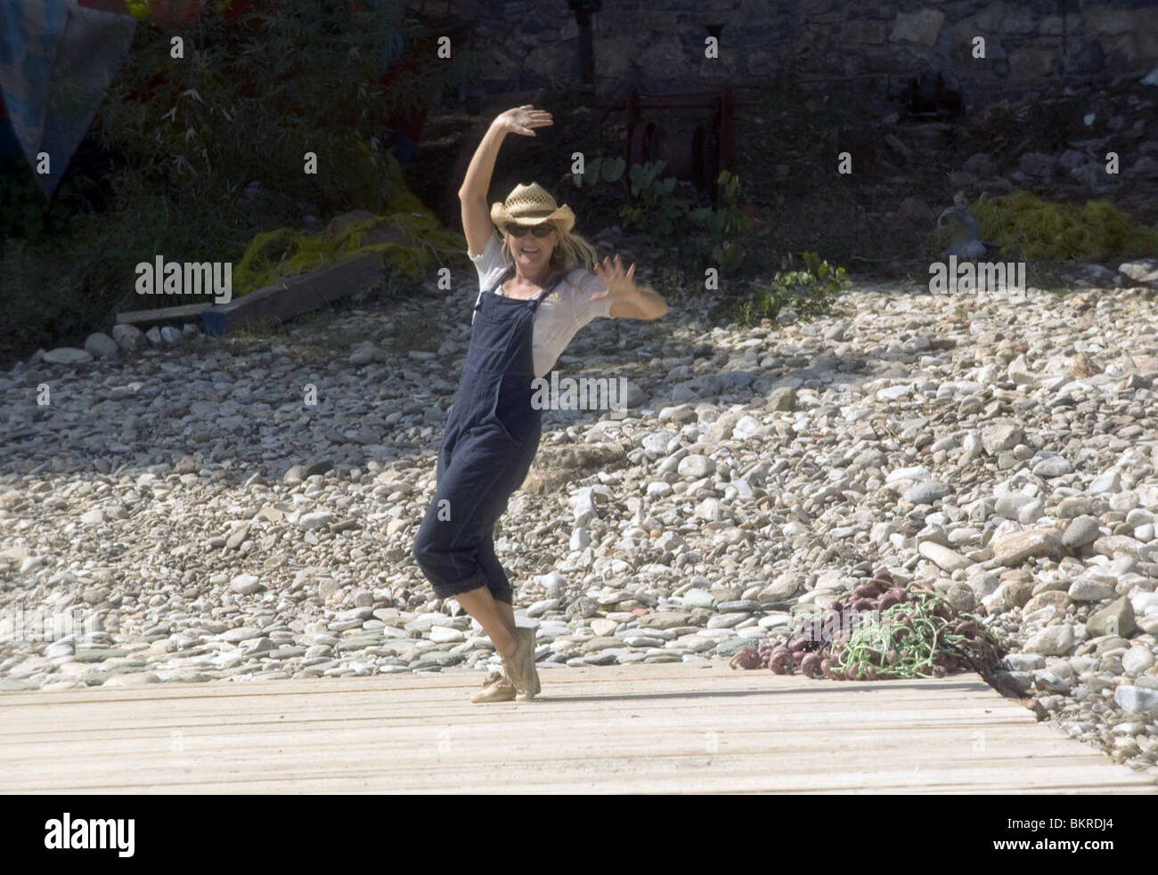 MAMMA MIA! (2008) MERYL STREEP PHYLLIDA LLOYD (DIR) MMMA 022 Stock ...