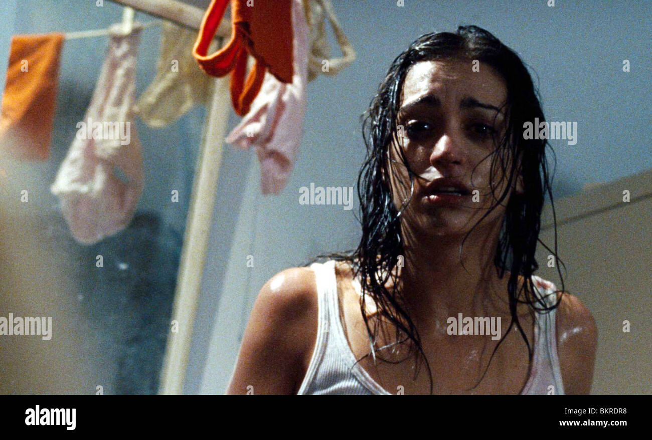 MARTYRS (2008) MORJANA ALAOUI, PASCAL LAUGIER (DIR) 002 Stock Photo - Alamy