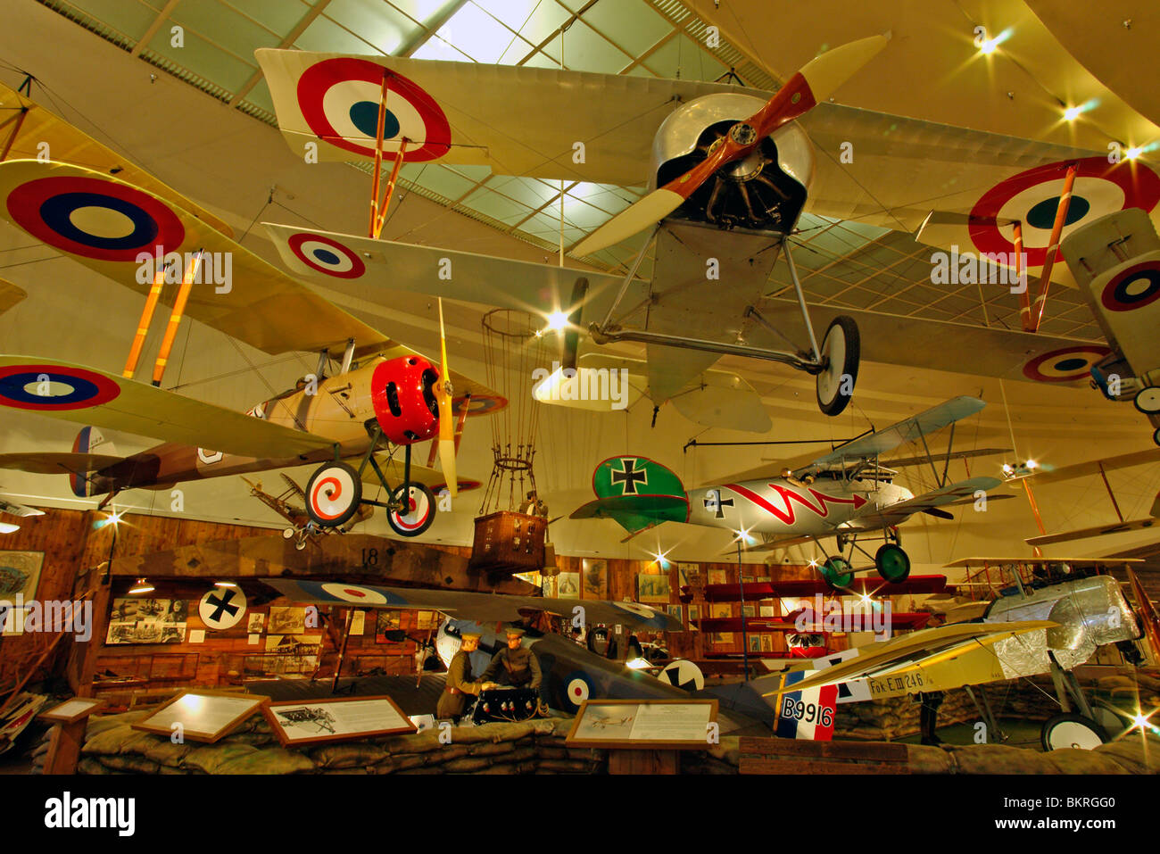 World war 1 airplanes hi-res stock photography and images - Alamy