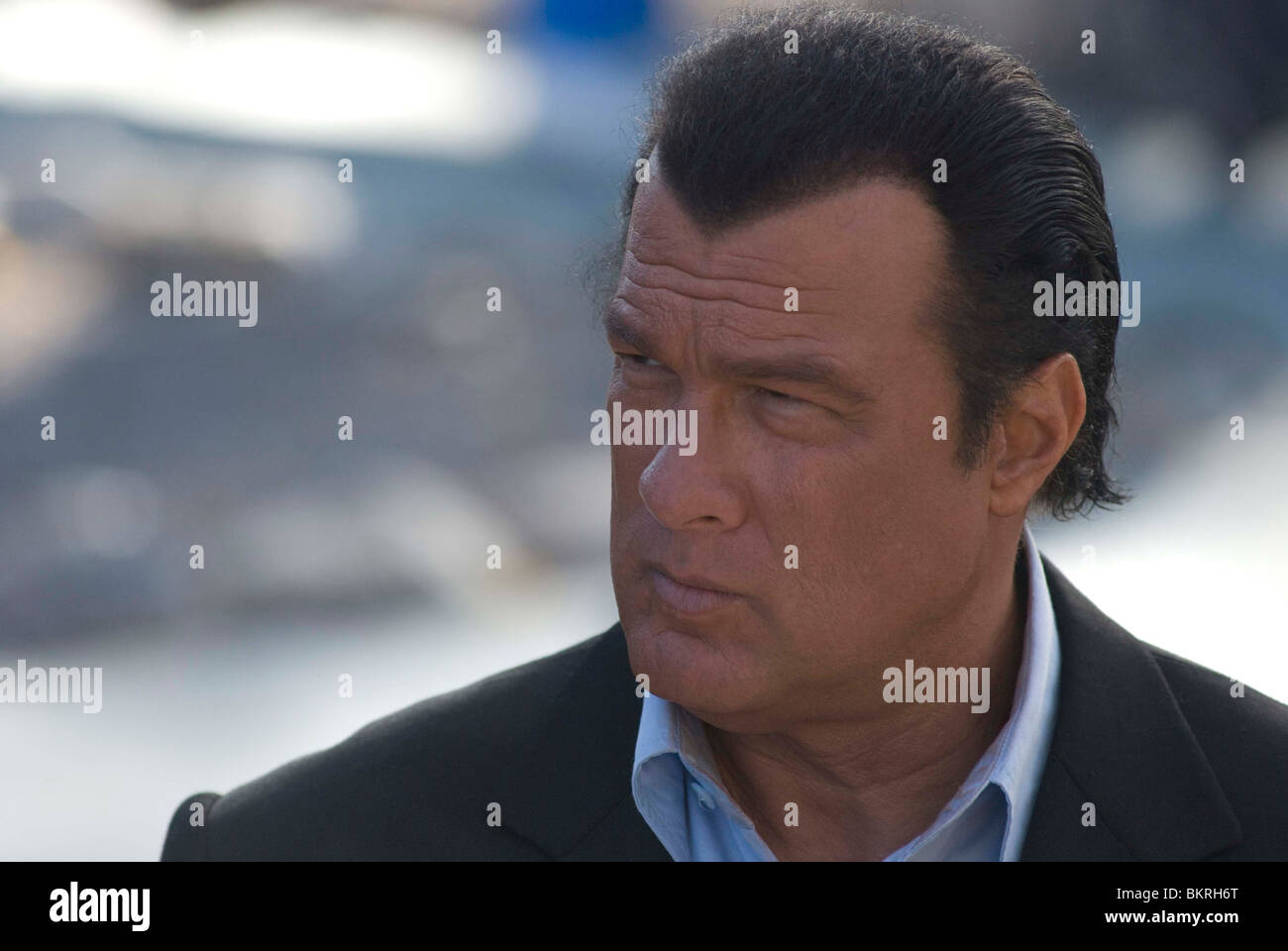 THE KEEPER (2009) STEVEN SEAGAL KEONI WAXMAN (DIR) 004 Stock Photo - Alamy