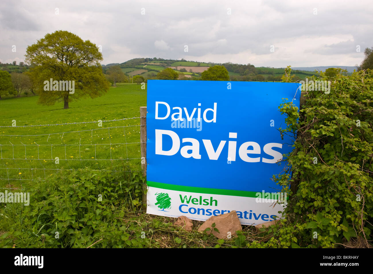 Conservative election sign hi-res stock photography and images - Alamy