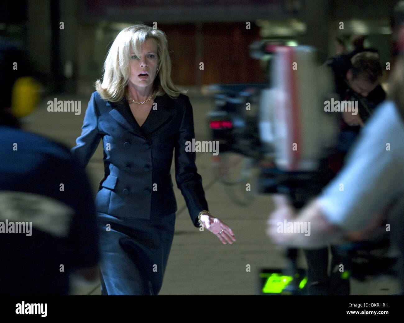 THE SENTINEL (2006) KIM BASINGER CLARK JOHNSON (DIR) SENL 010 Stock ...