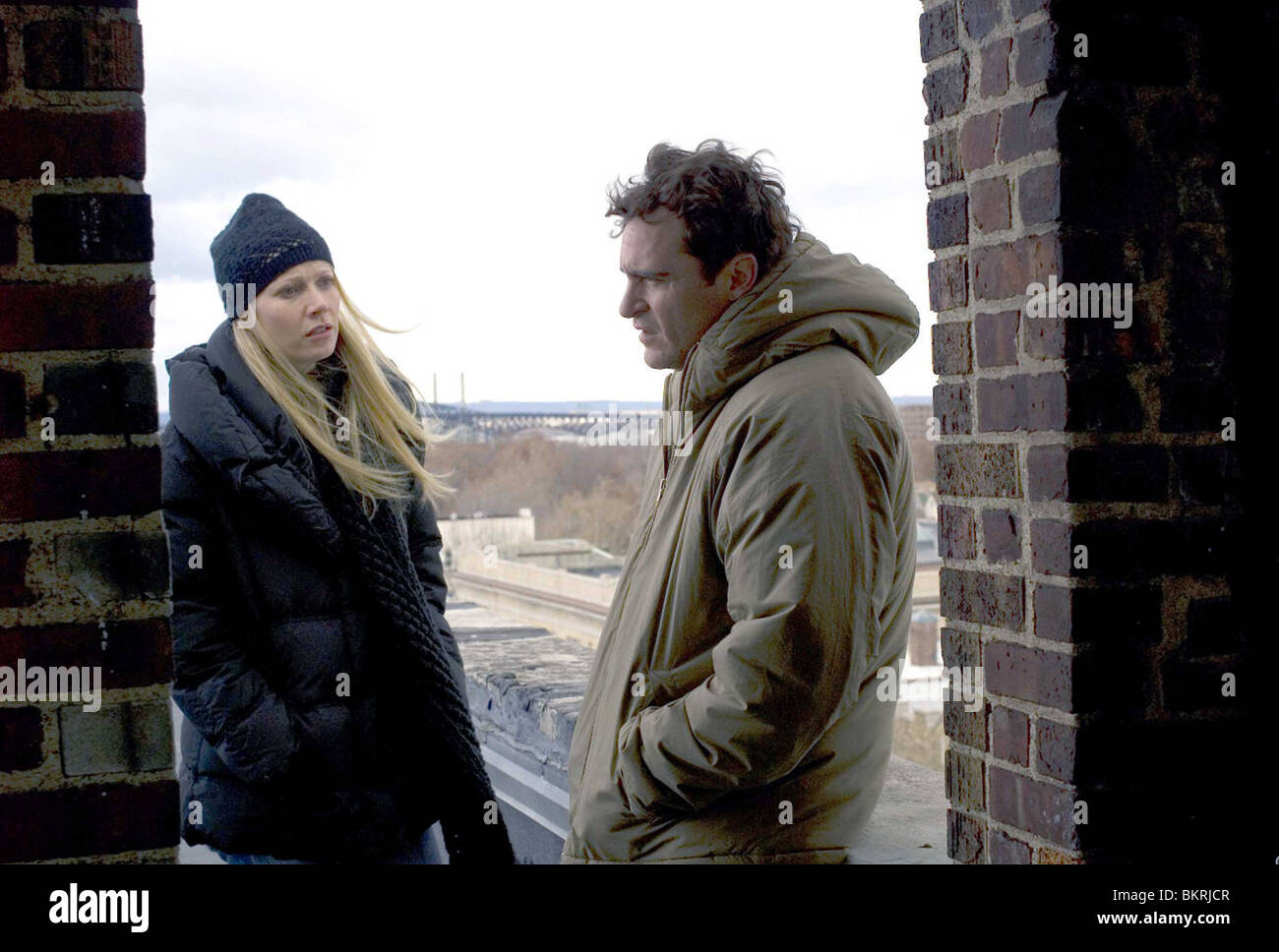 TWO LOVERS (2008) GWYNETH PALTROW, JOAQUIN PHOENIX JAMES GRAY (DIR) 004 ...