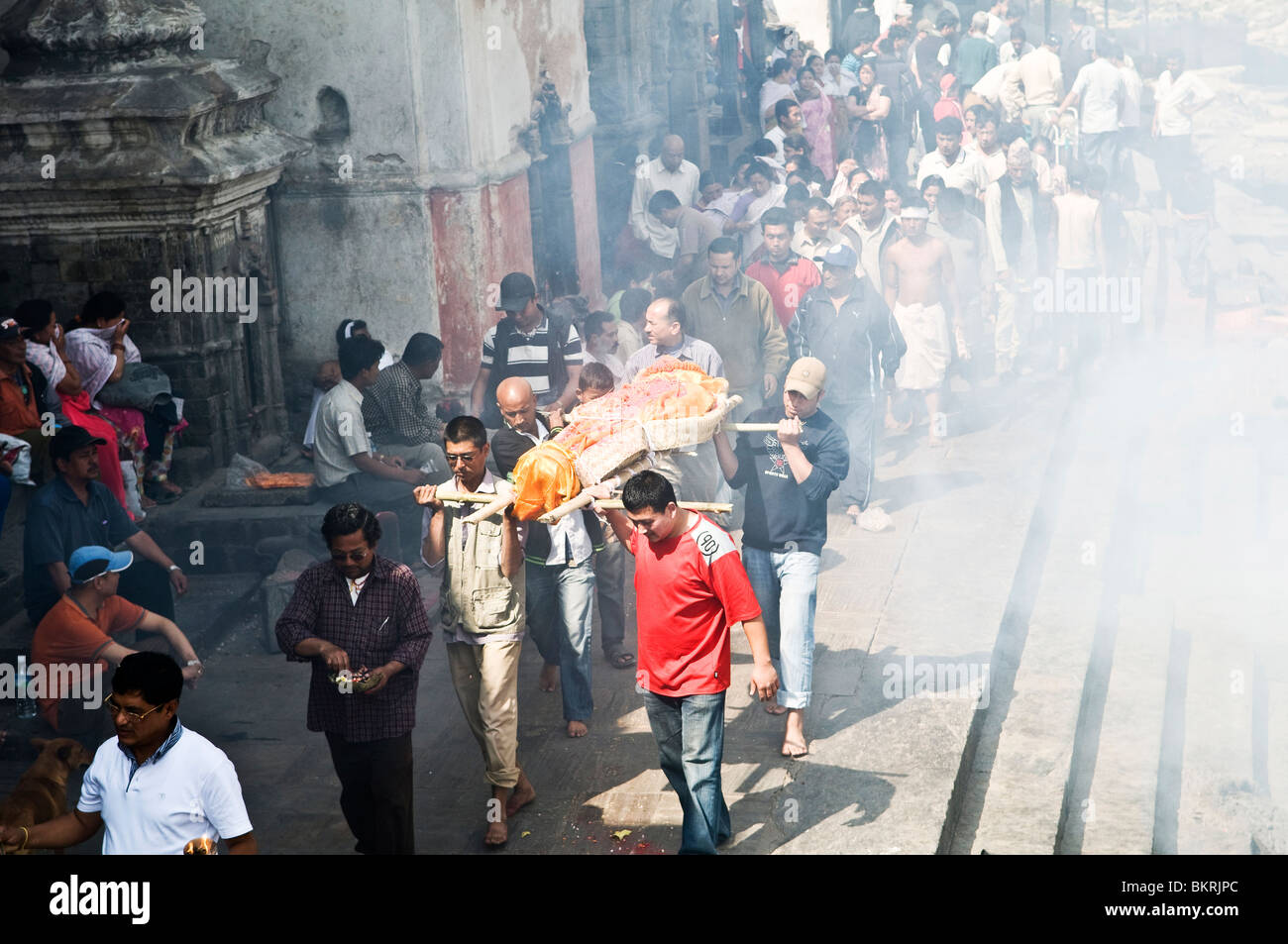 Cremation of a dead body hi-res stock photography and images - Alamy