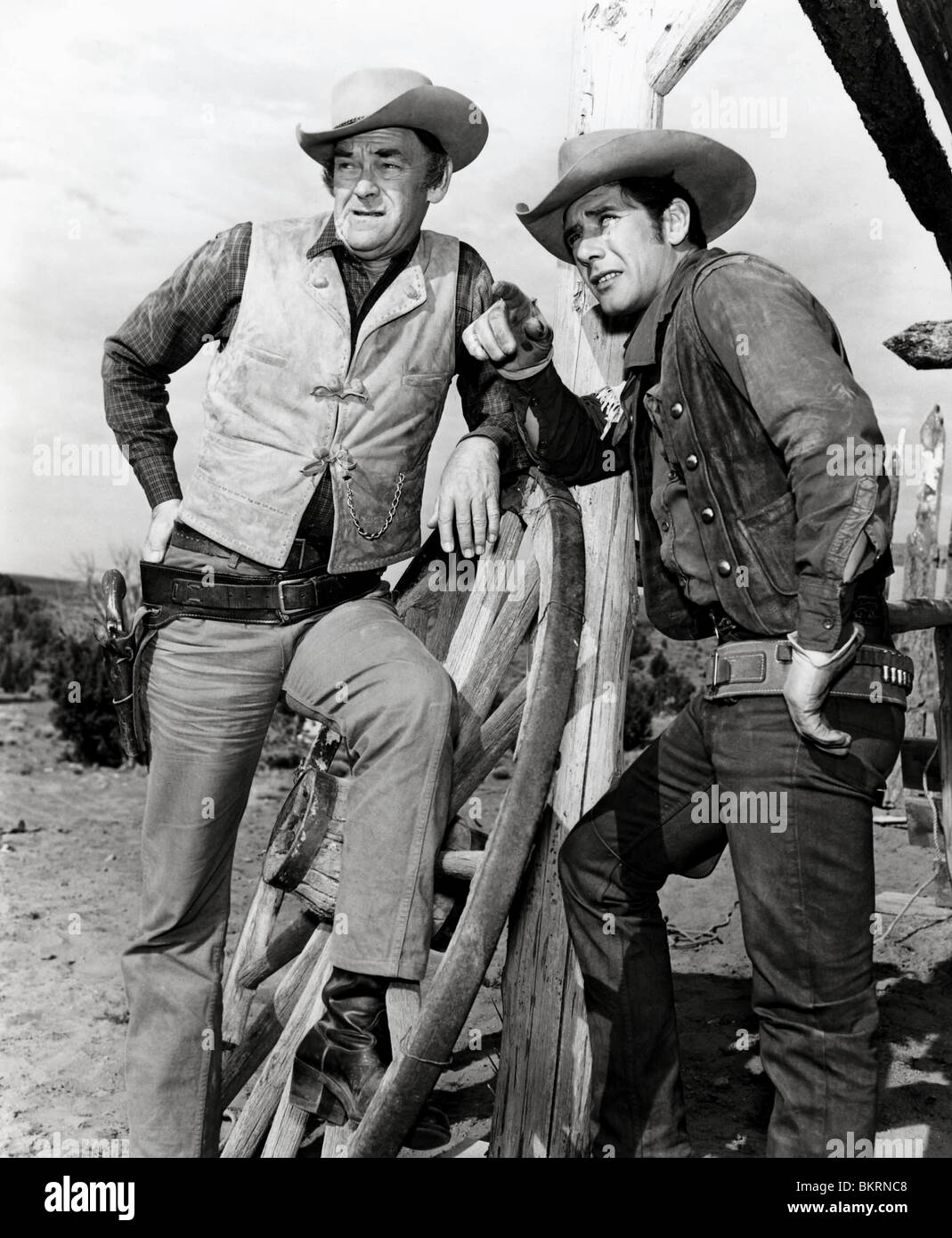 WAGON TRAIN (TV) (1957-1965) JOHN ENGLISH (DIR) WGT 005P Stock Photo ...
