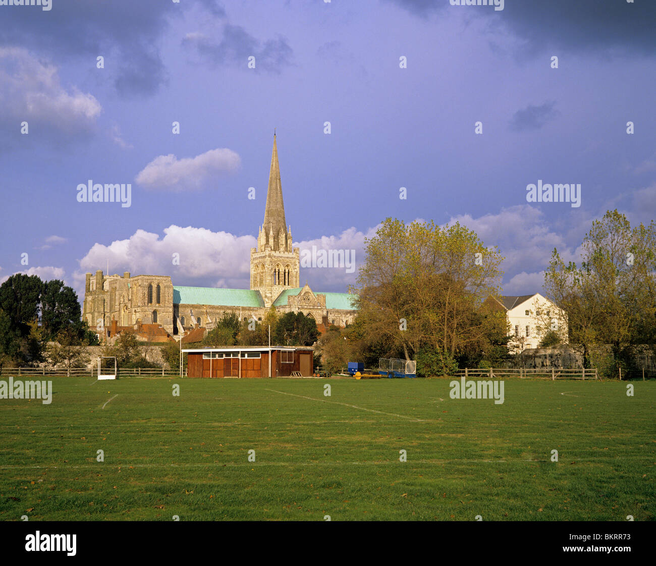 Storm clouds gather over Chichester Cathedral Stock Photo - Alamy