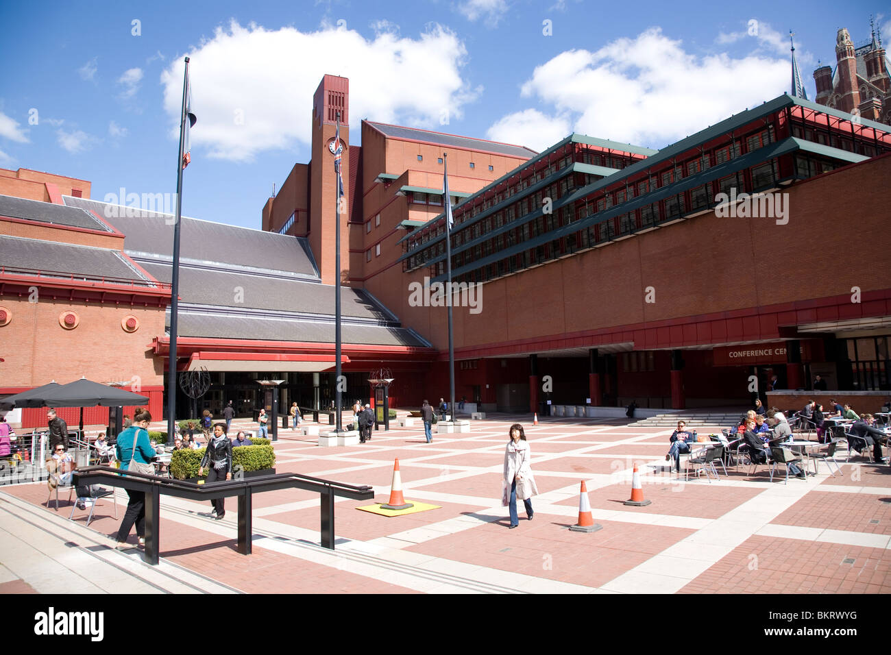 Pancras square library hi-res stock photography and images - Alamy