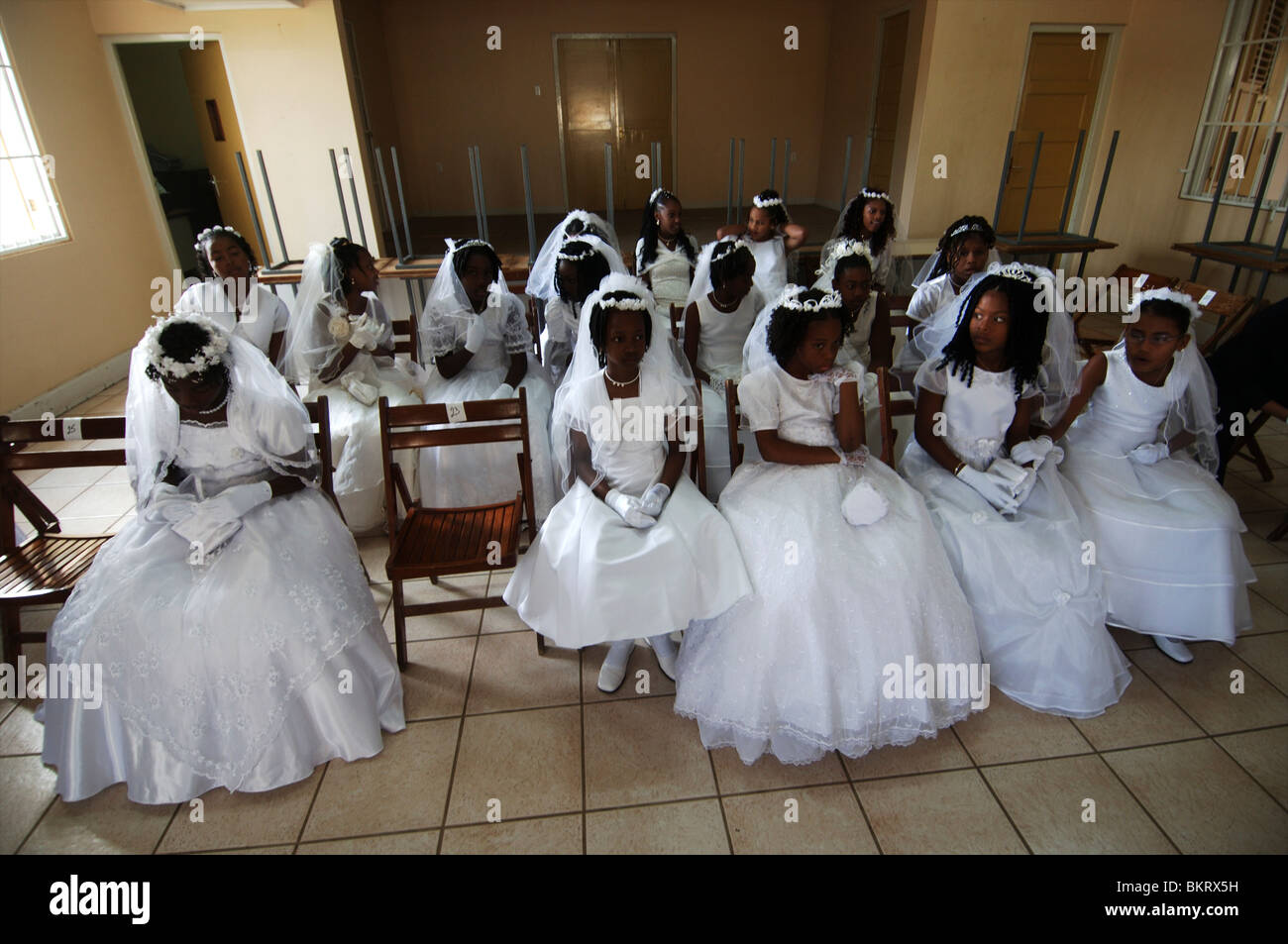 First communion child black hi-res stock photography and images - Alamy