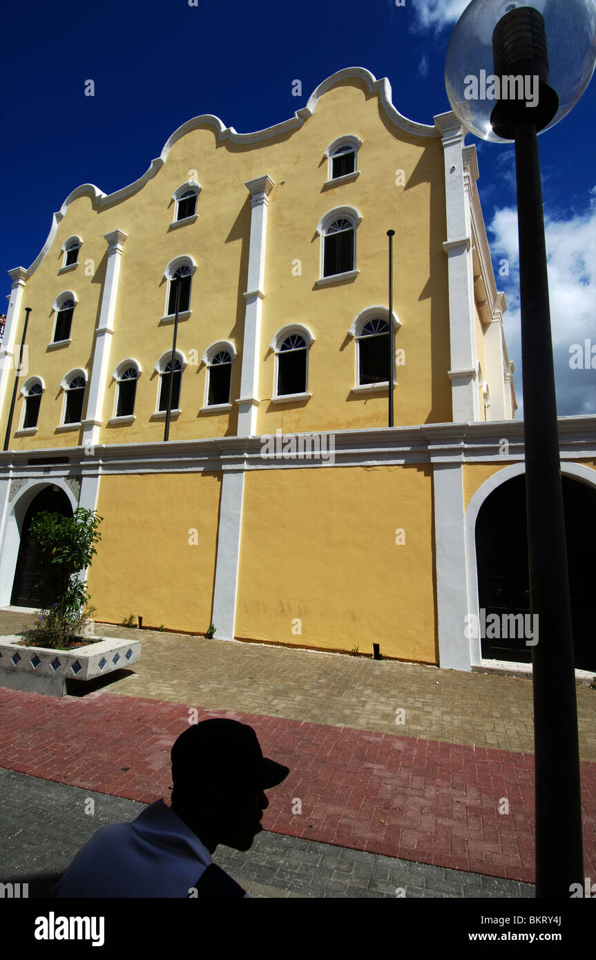 Synagogue curacao hi-res stock photography and images - Alamy