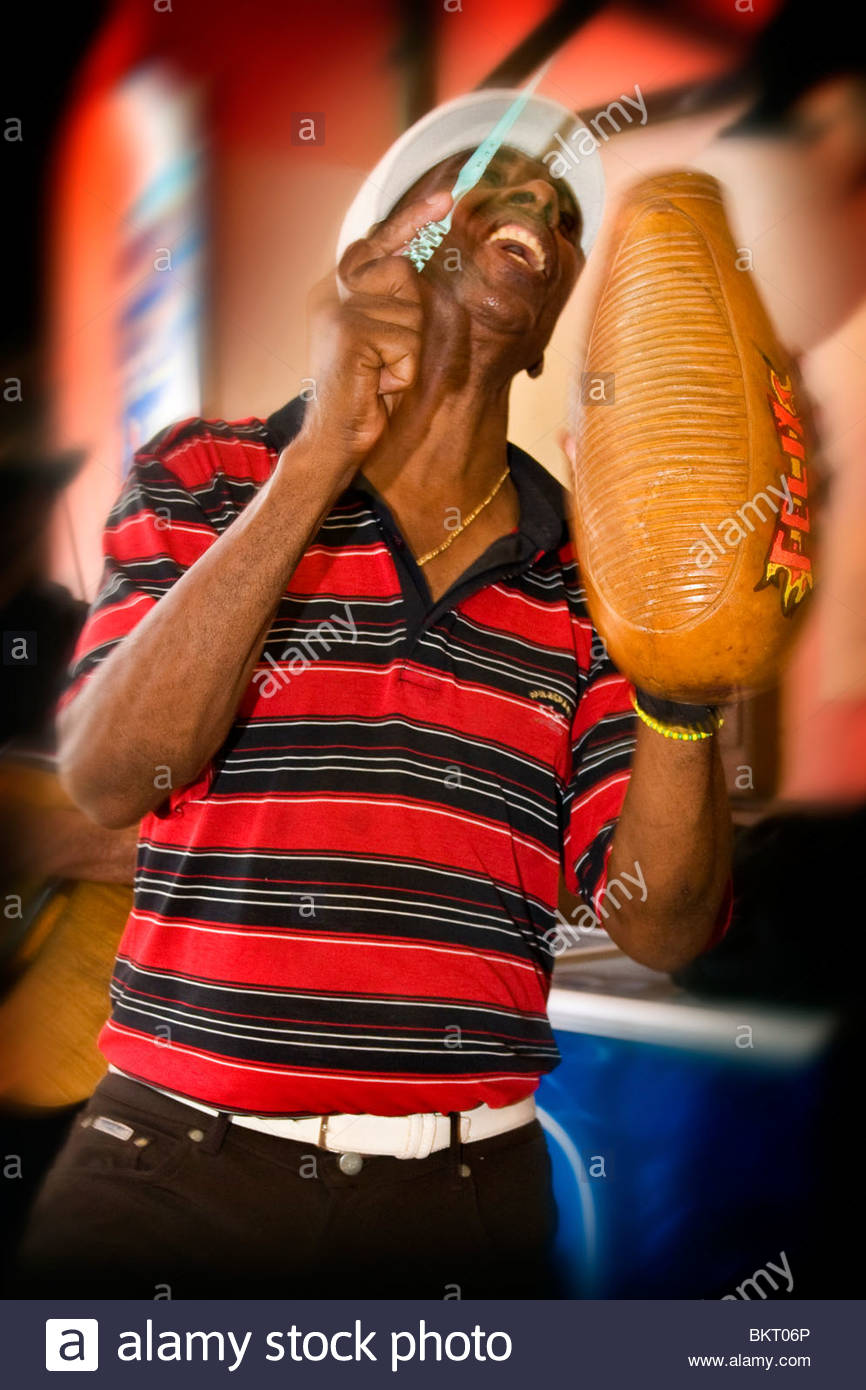 Cuba, Musician, Havana High Resolution Stock Photography and Images - Alamy