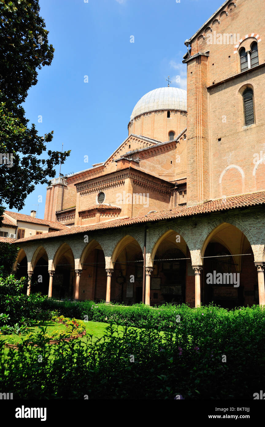 The Basilica of Saint Anthony of Padua, Padua, Province of Padua, Veneto, Italy Stock Photo - Alamy