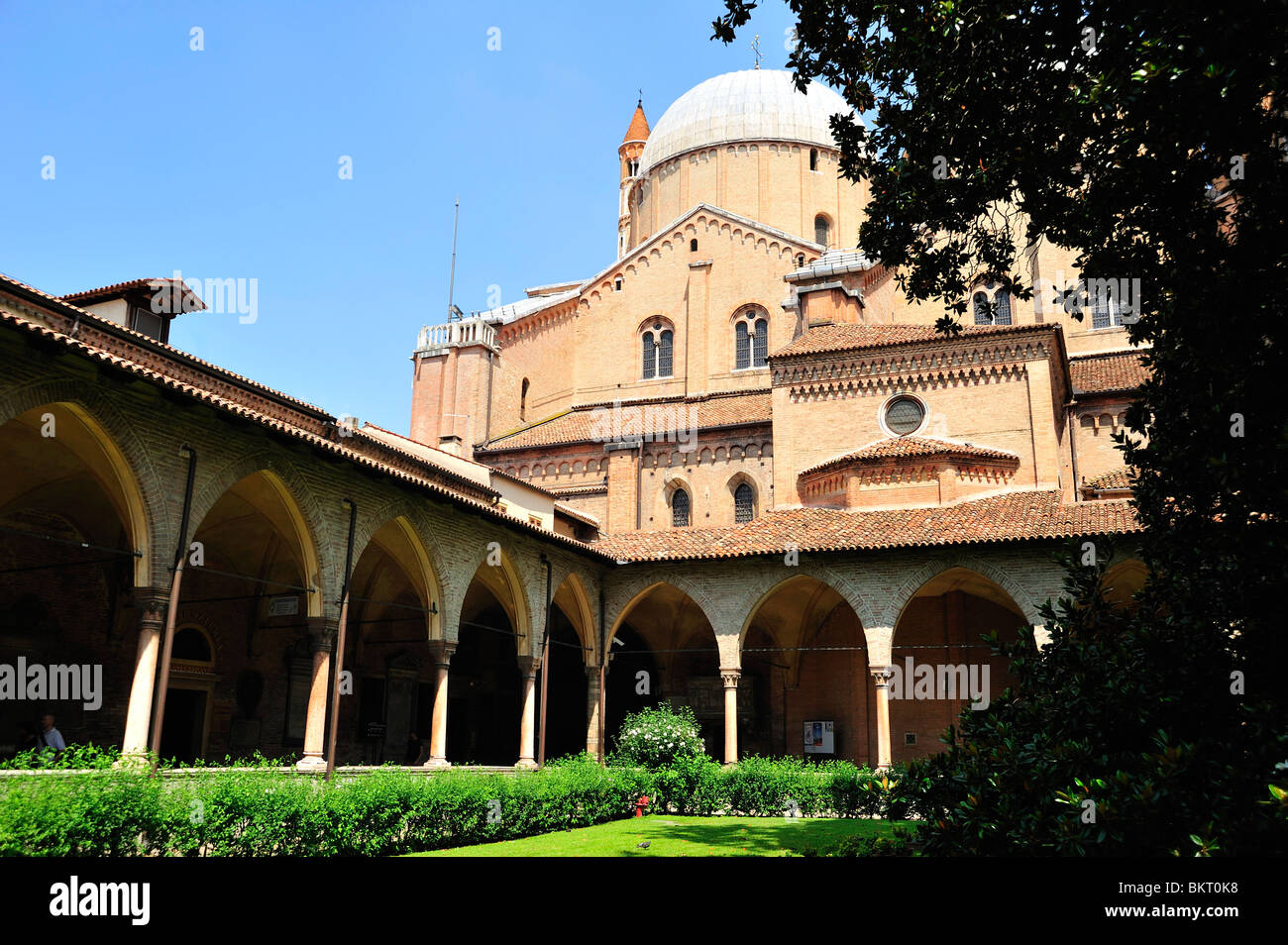 The Basilica of Saint Anthony of Padua, Padua, Province of Padua ...