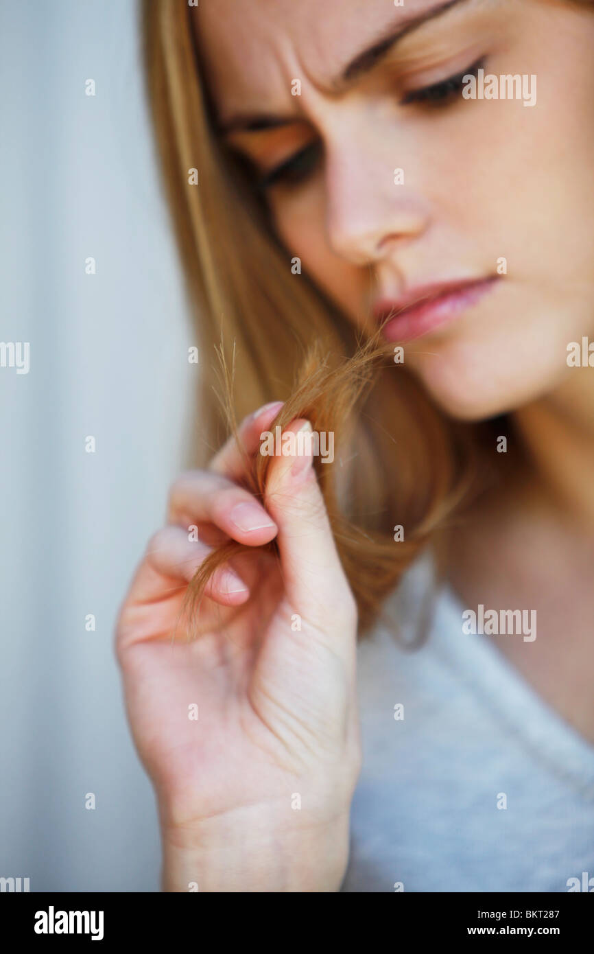 girl with split ends Stock Photo - Alamy