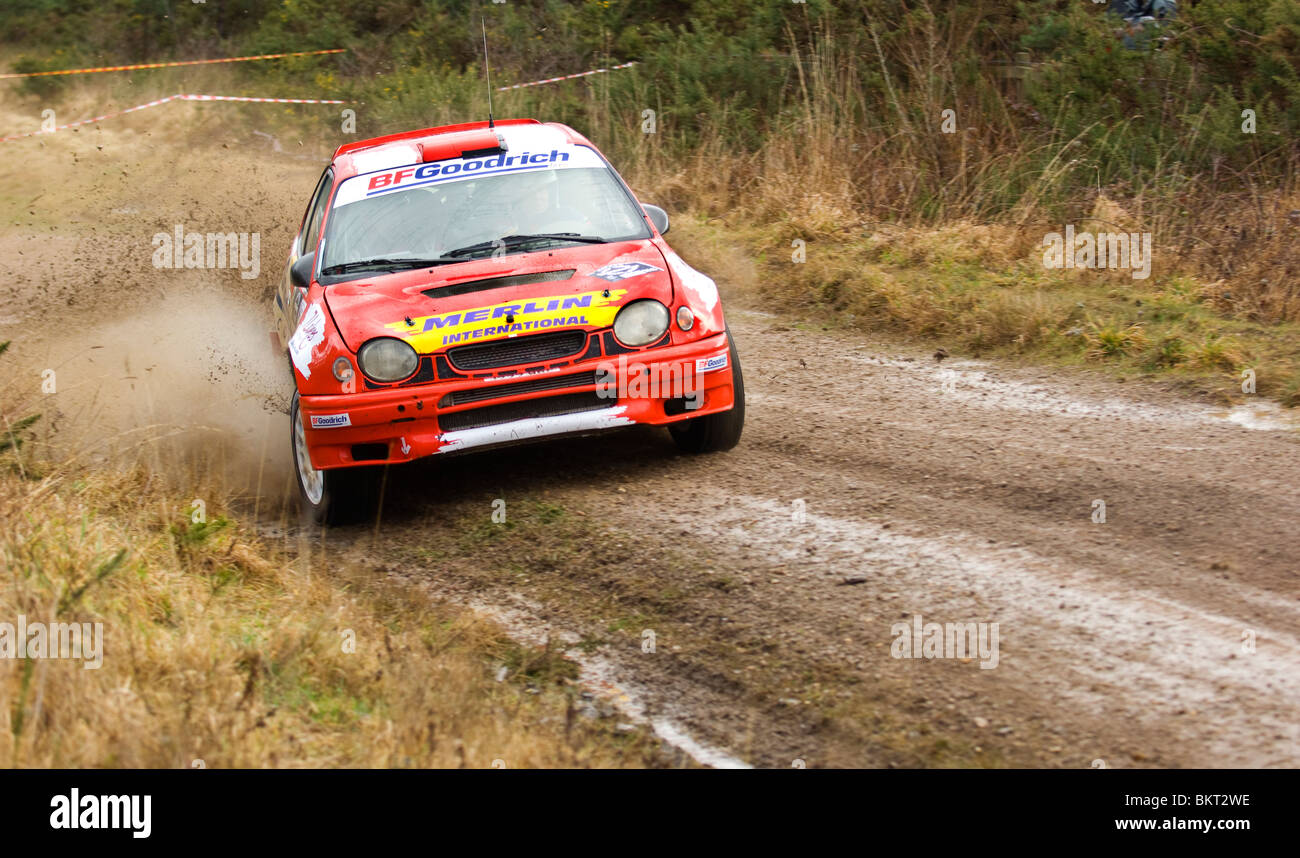 Going sideways hi-res stock photography and images - Alamy