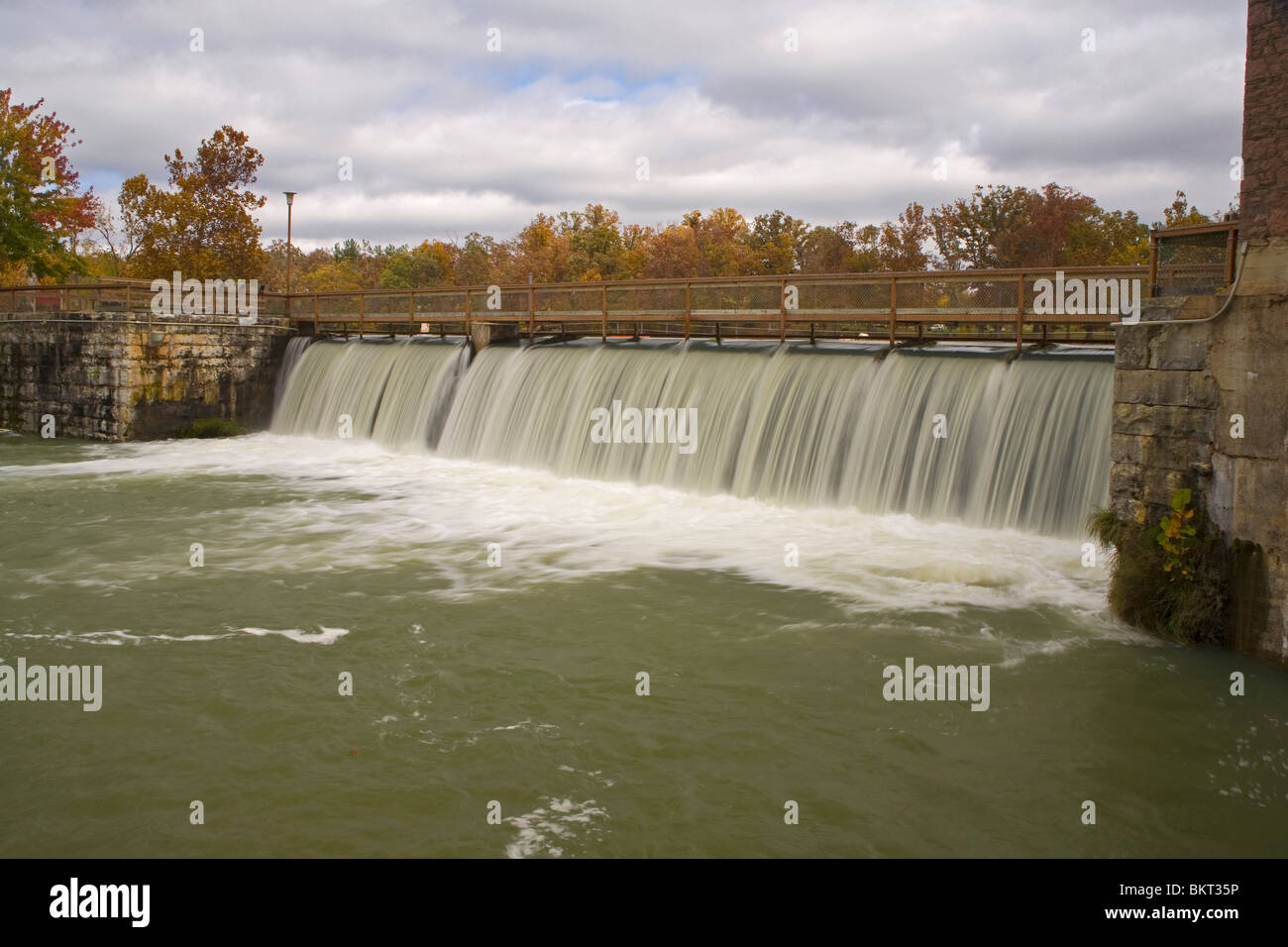 Mammoth Spring State Park Stock Photo - Alamy