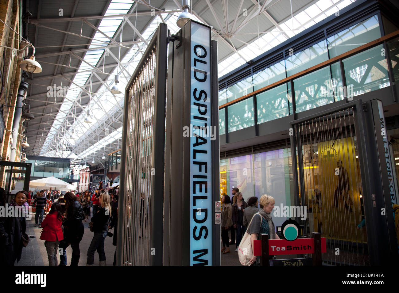Spitalfields market london hi-res stock photography and images - Alamy