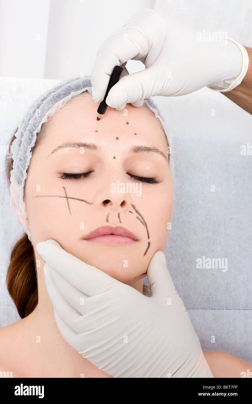 Plastic surgery hi-res stock photography and images - Alamy