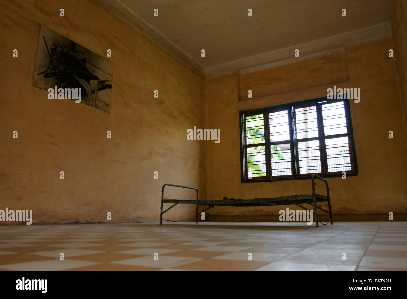 Torture rooms hi-res stock photography and images - Alamy