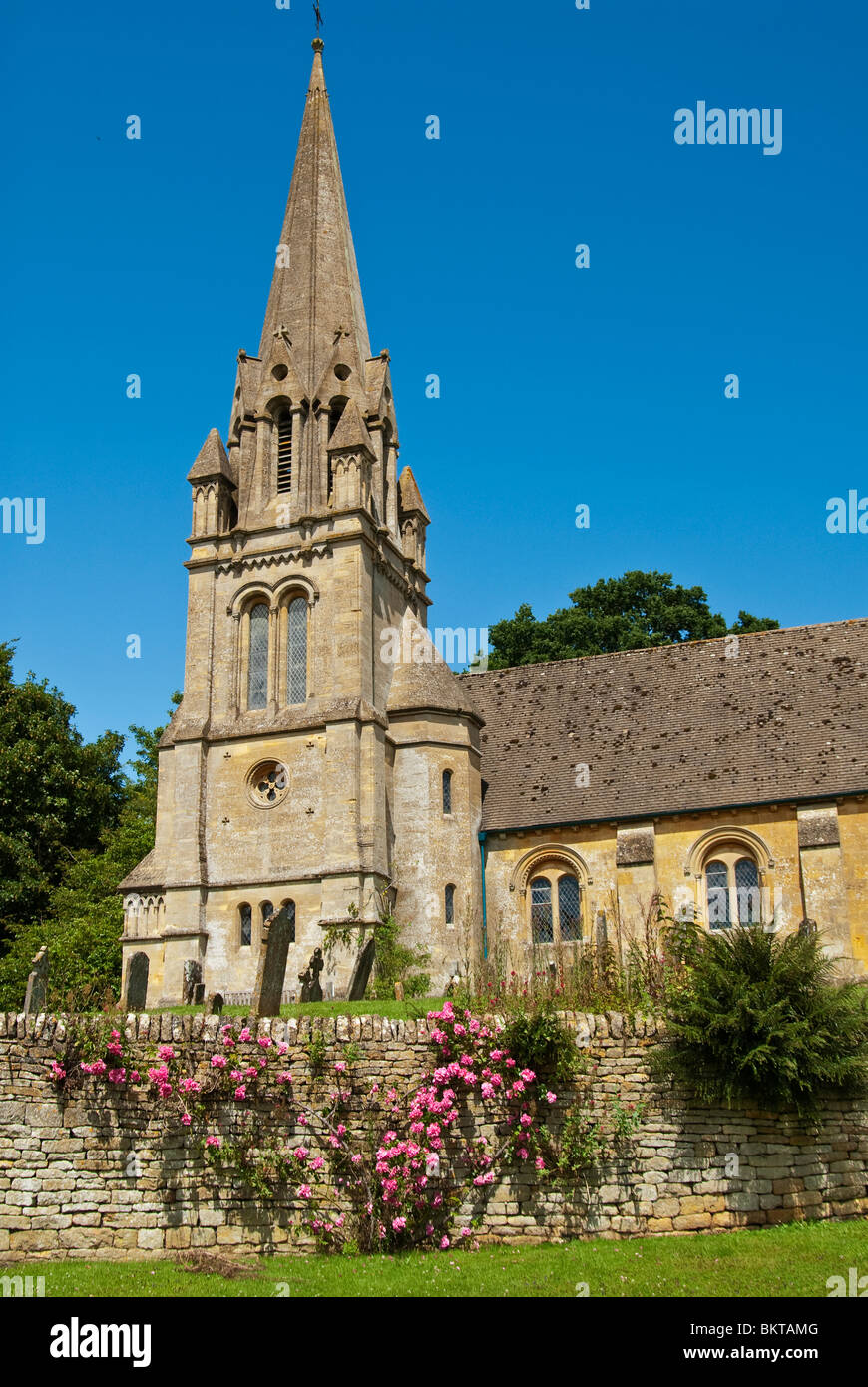 Batsford gloucestershire hi-res stock photography and images - Alamy