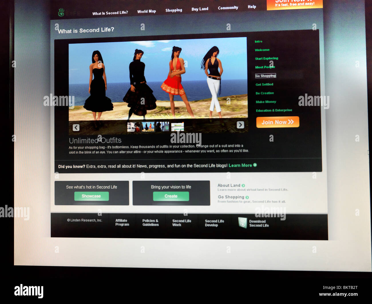 Second life screen hi-res stock photography and images - Alamy