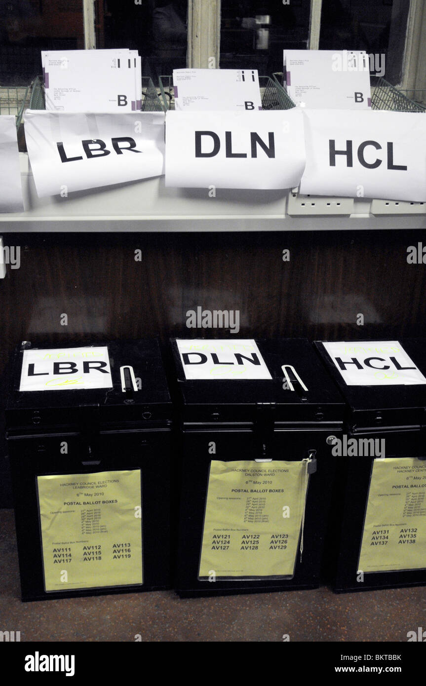 Politics counting election hi-res stock photography and images - Alamy